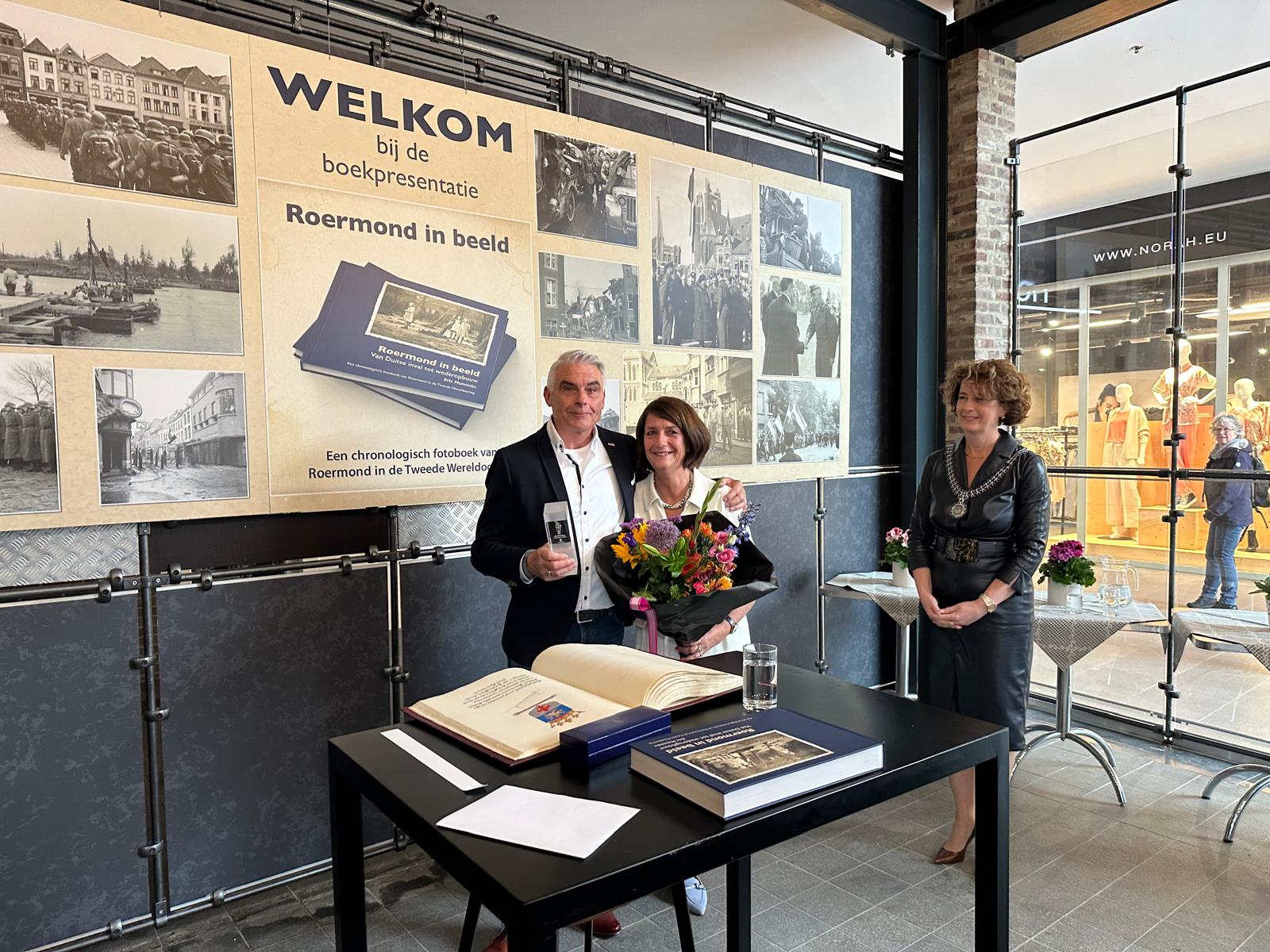 Video: Gemeentelijke onderscheiding ‘de christoffel’ uitgereikt aan ...